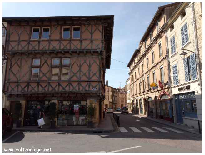 Vacances à Roanne Pays de la Loire en région Auvergne-Rhône-Alpes